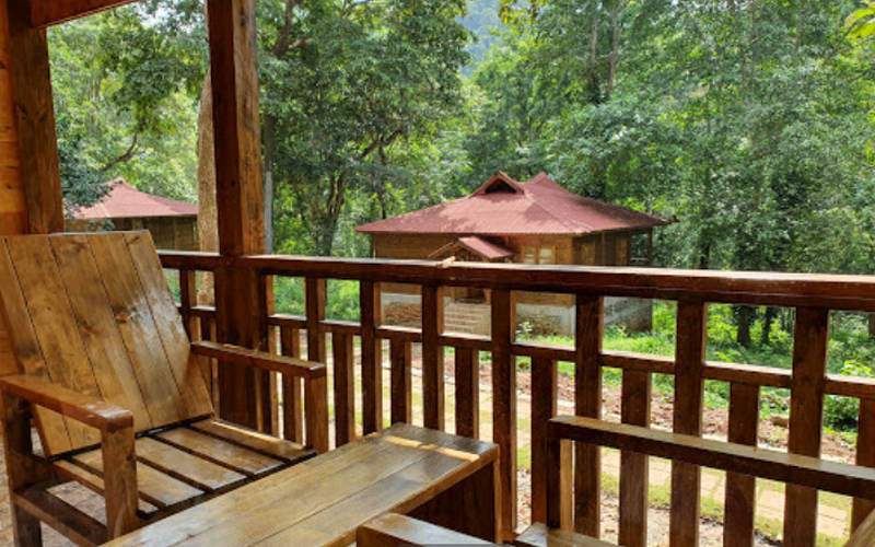 Book Resorts in Woods | The Woods Resorts (With Prices)